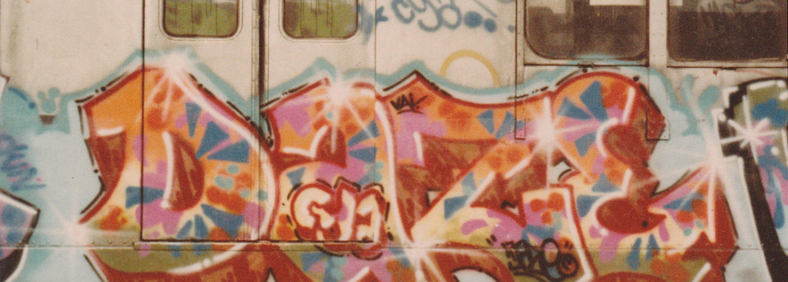 DAZE WORLD — Grupo Sal